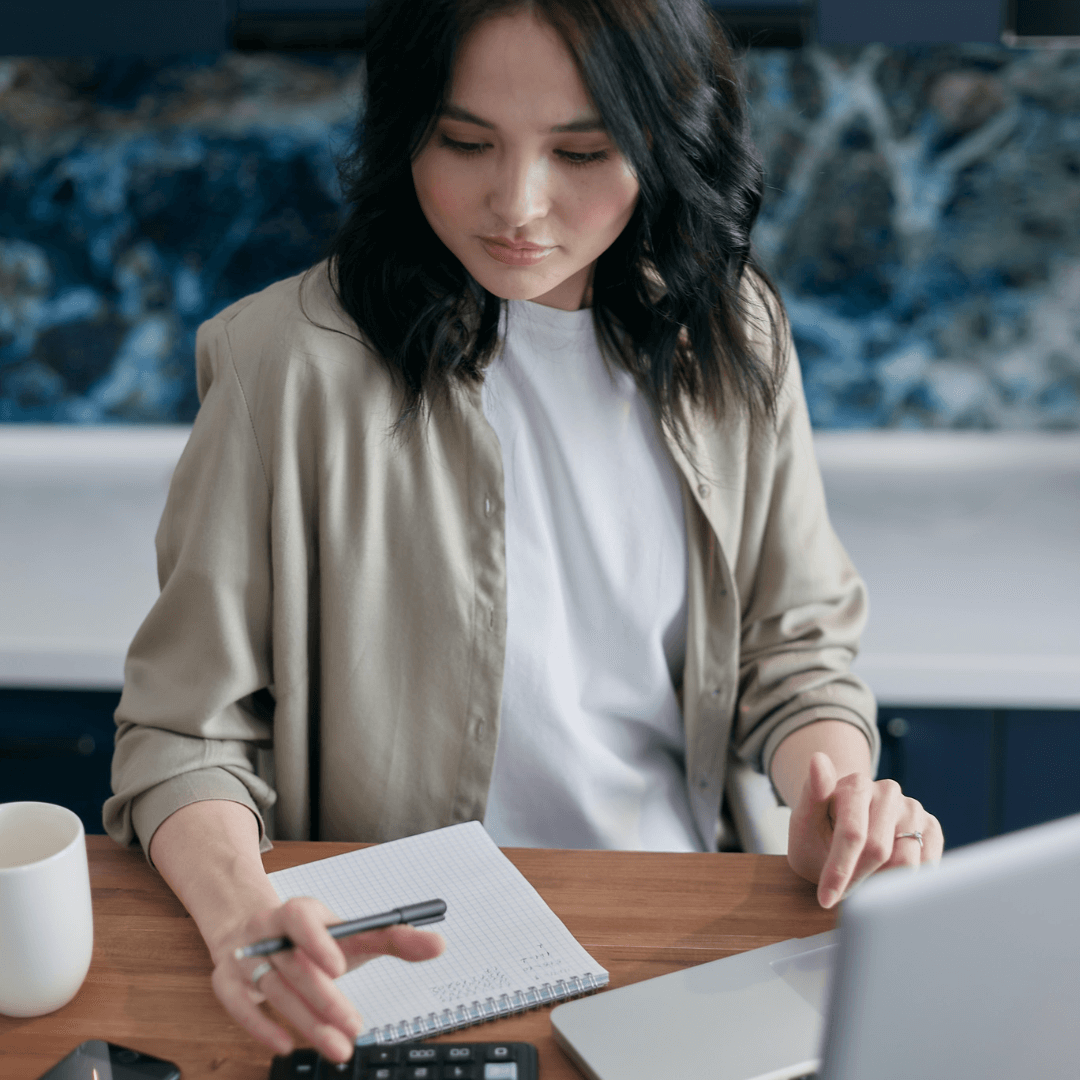 30 Best Laptops for Financial Advisors for 2024